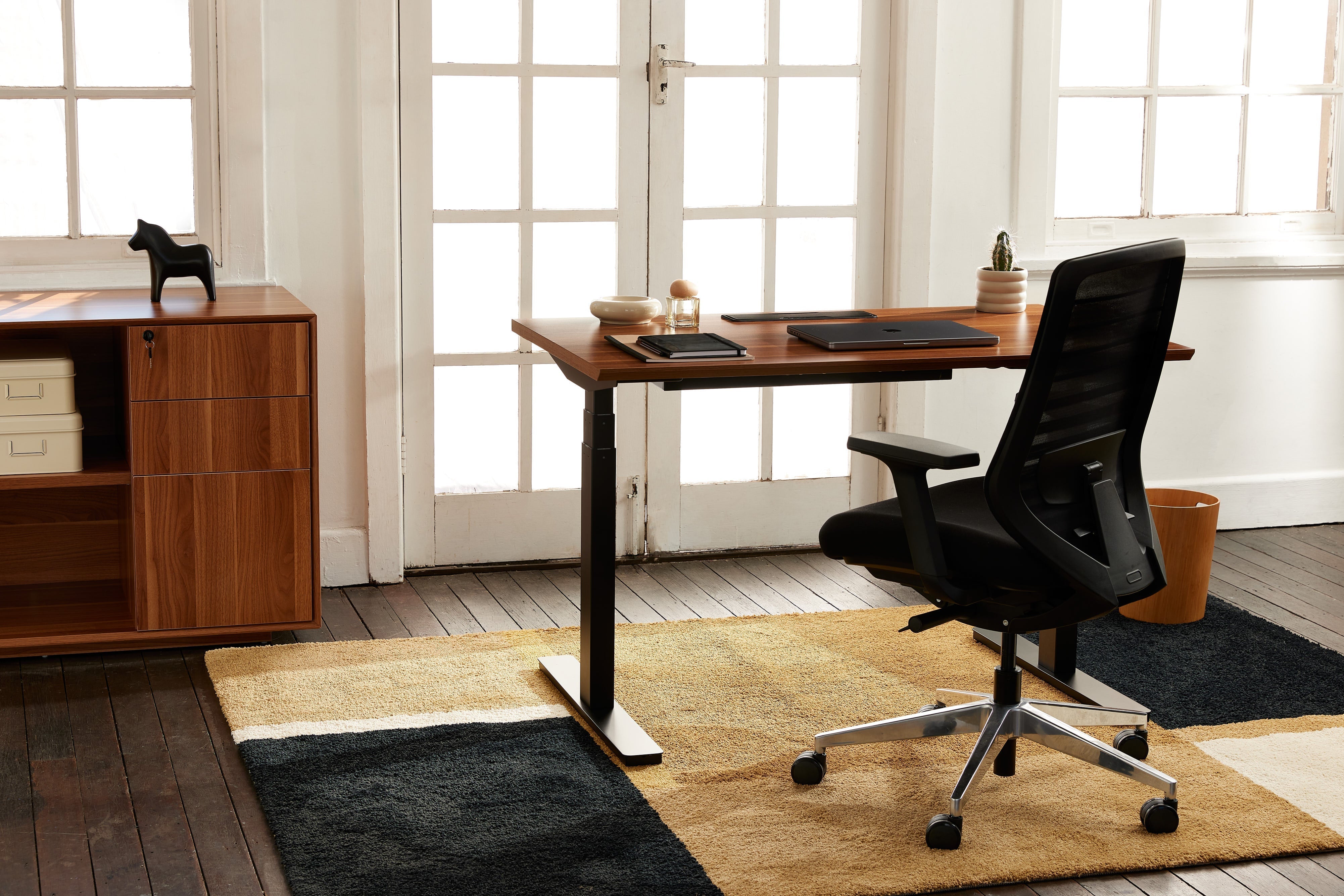 How To Build The Perfect Home Office | Recess
